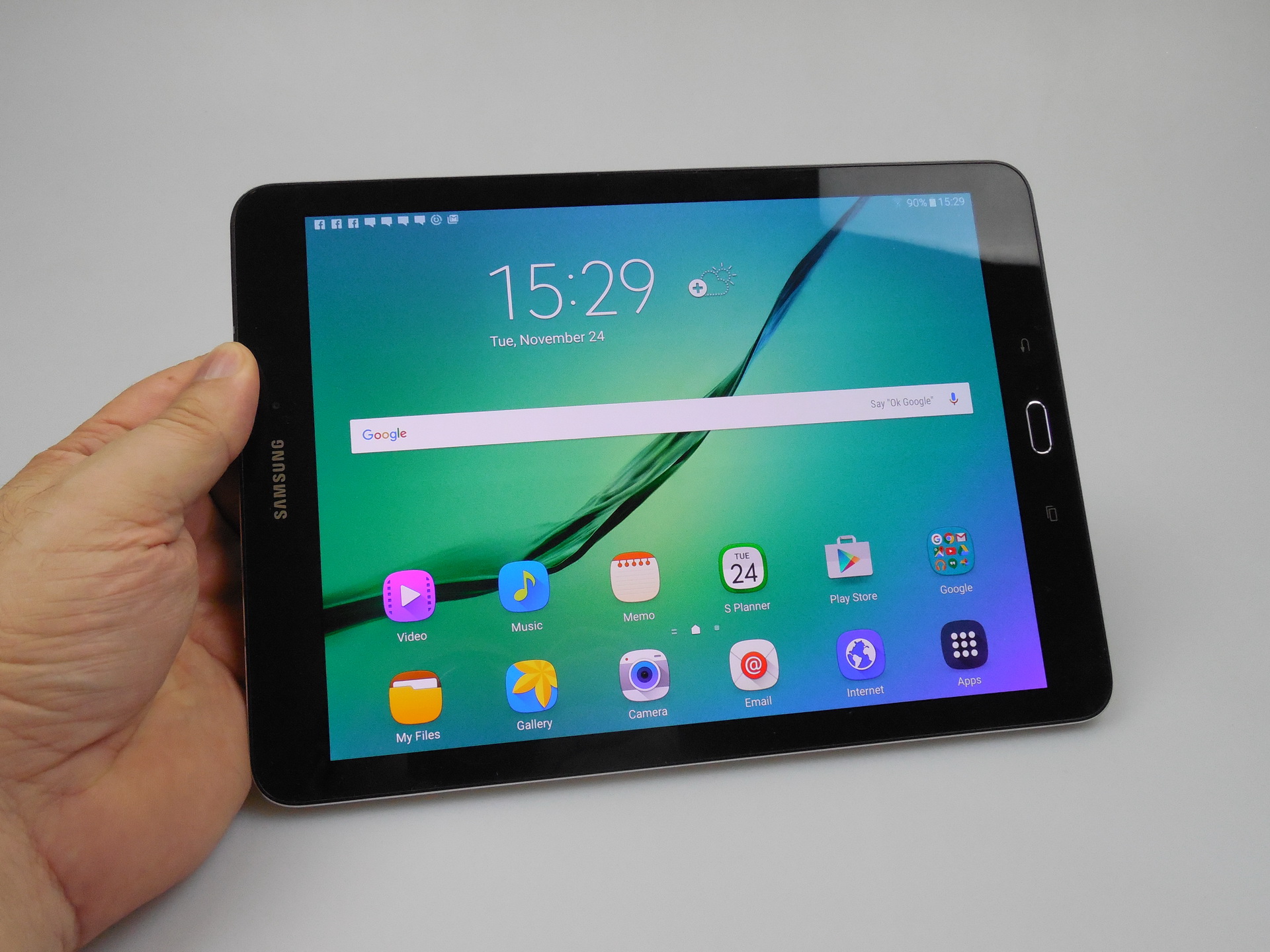 Samsung Galaxy Tab S2 9 7 Review Thinnest Tablet In The World Is Also Samsung Galaxy Tab S2 9 7 Review Thinnest Tablet In The World Is Also