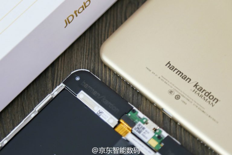 Meizu-Made FlymePad Tablet Branded JDTab J01 Gets Pictured in Hands on ...